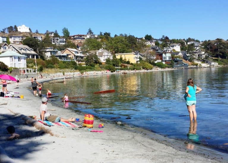 10 Best Lakes + Beaches in Victoria, BC (By Locals) – Sand In My Suitcase