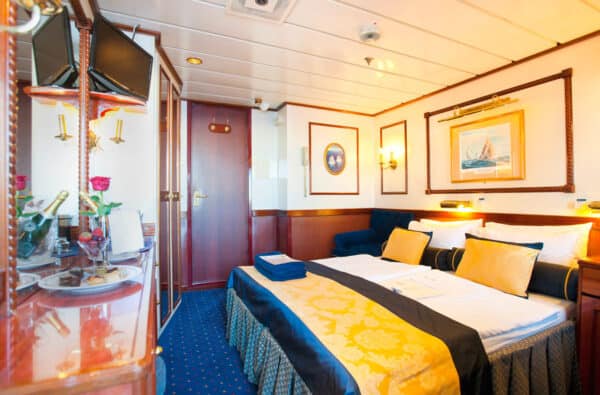 Star Clippers Review: Sailing the Caribbean on the Star Flyer