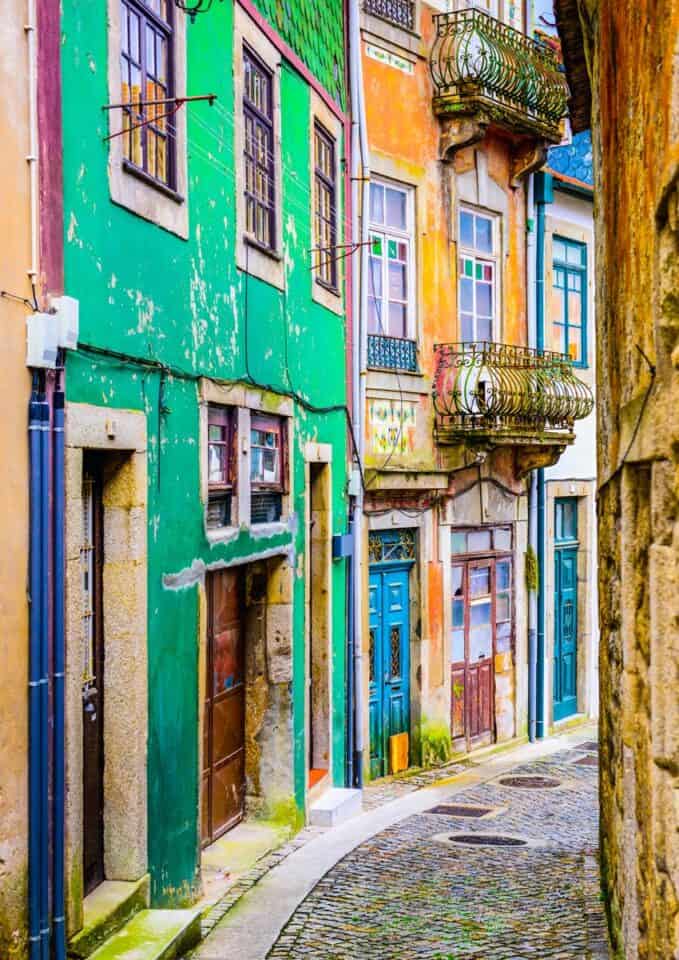 Is Porto Worth Visiting? And How to Avoid the Crowds – Sand In My Suitcase