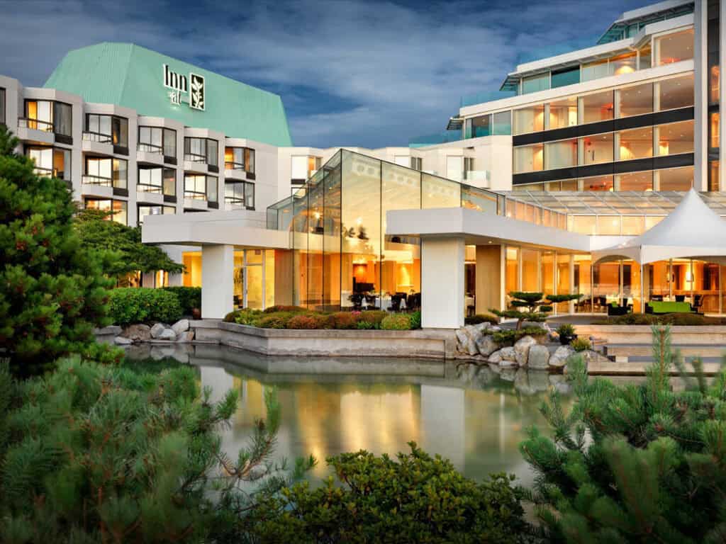 10 Best Hotels in Victoria, BC (An Insider's Guide)