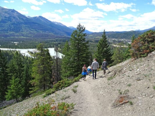 Old Fort Point Hike: One of the Best Easy Jasper Hikes!