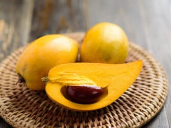 Delicious Fruit in Hawaii? Taste These 25 Fruits! | Sand In My Suitcase