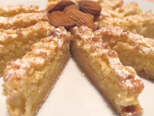 33 Best Croatian Desserts (Cakes, Cookies and Sweets)