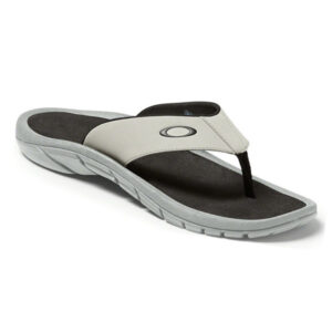 18 Best Flip-Flops for Men That Are Comfortable in Summer